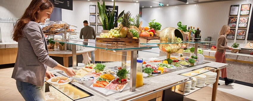 Interspar Restaurant mit herrlichem Blick auf die Karawanken